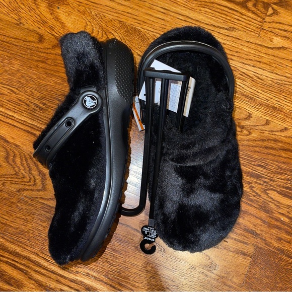 CROCS | Shoes | Crocs Fur Sure Clogs | Poshmark